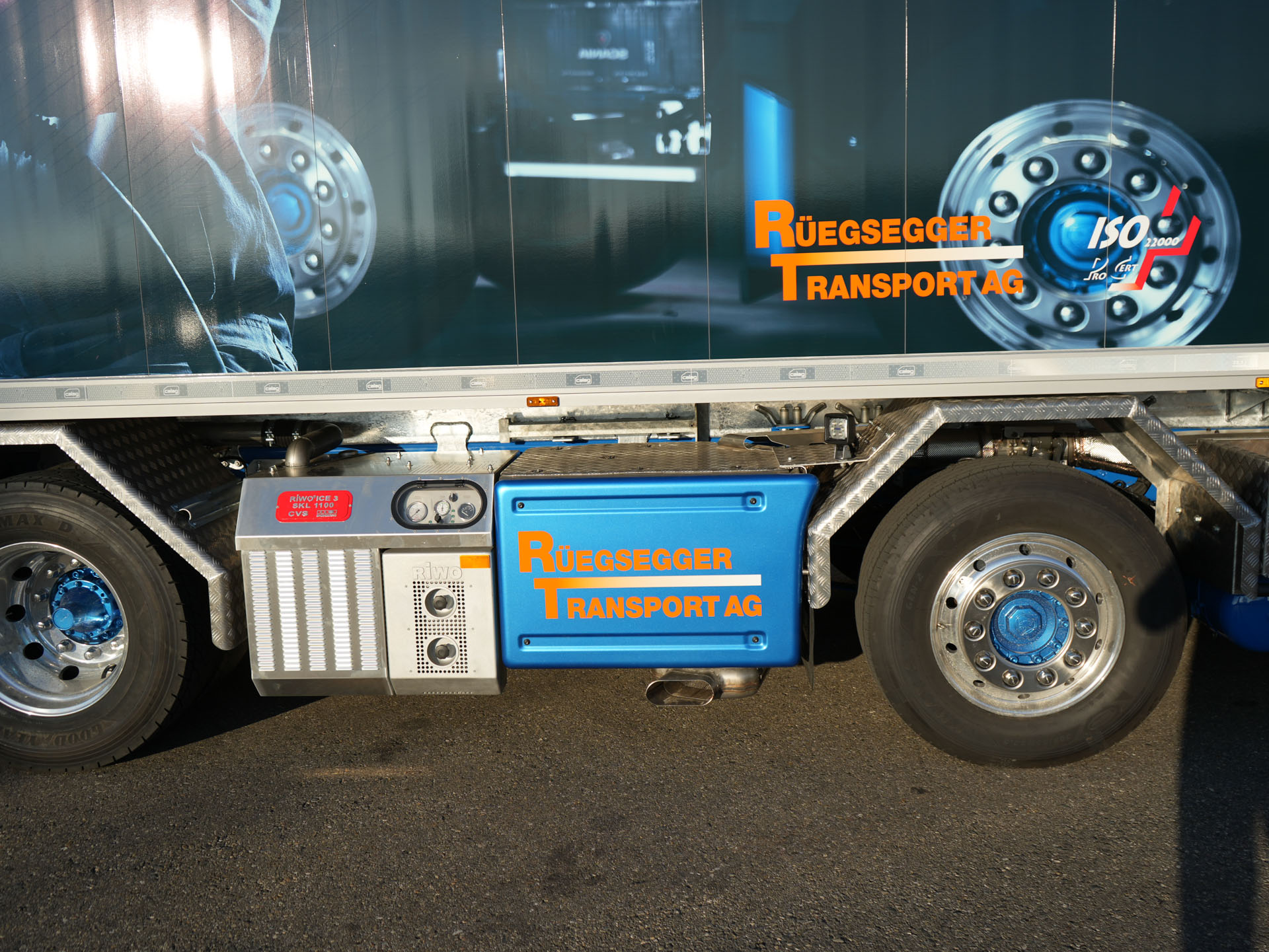 5-Achs V8 Losegutaufbau für Rüegseggers - Calag Carrosserie Langenthal AG